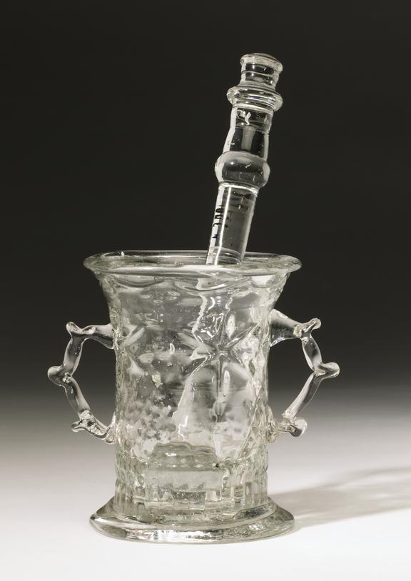 Glass pestle and mortar, Europe, 1601-1700 | Science Museum Group ...