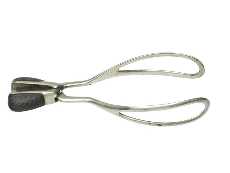 Simpson type obstetrical forceps, Birmingham, England, 1871-1900 ...