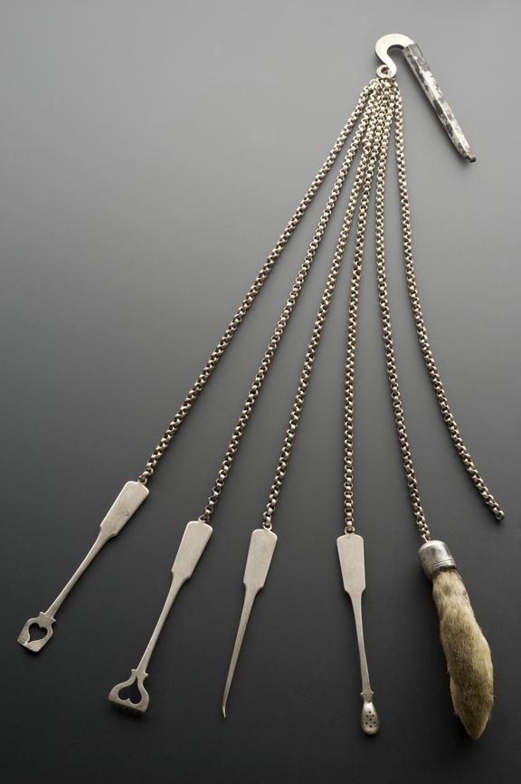 Chatelaine, England, 1701-1800 | Science Museum Group Collection