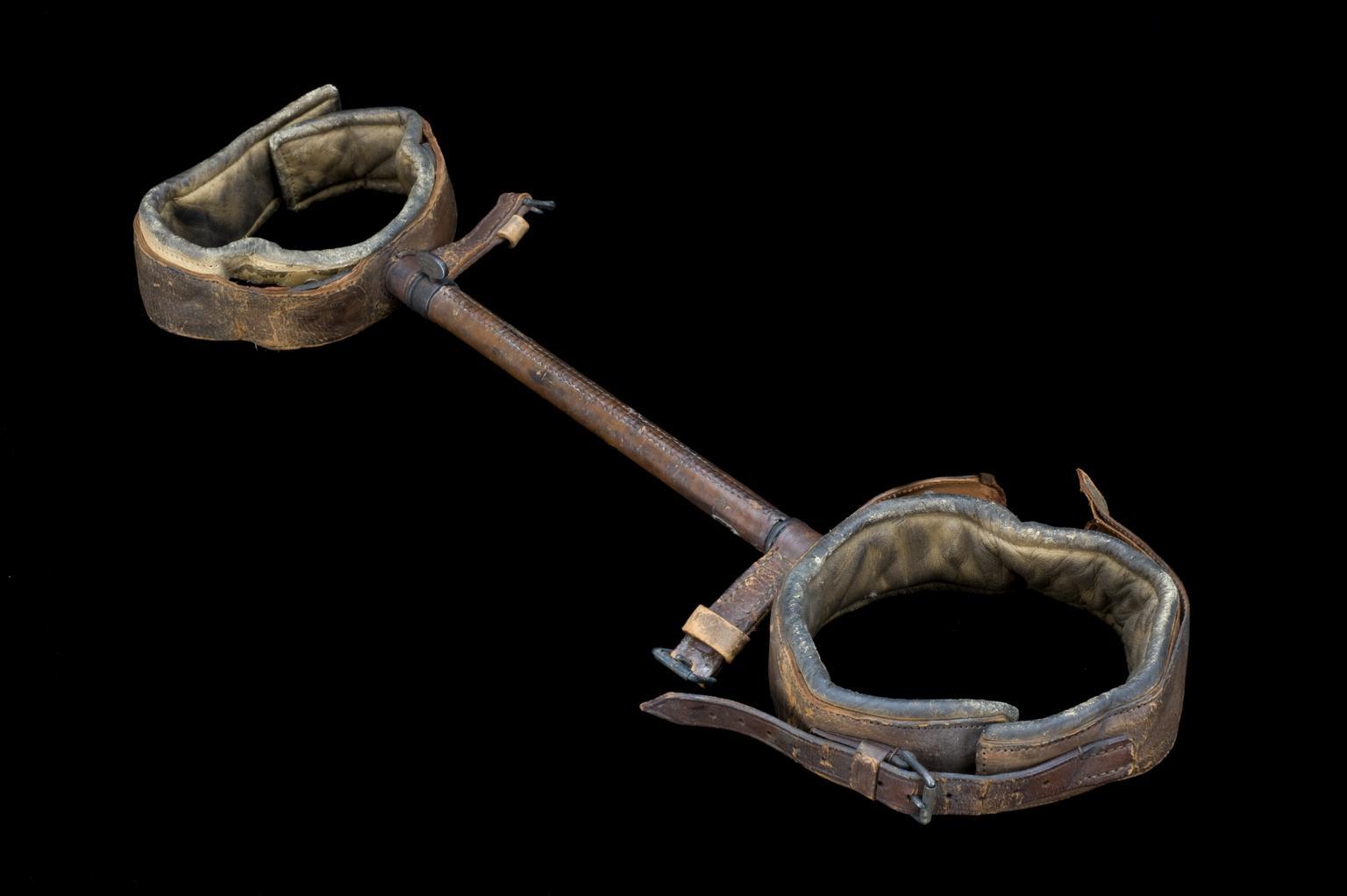 Clover's lithotomy crutch, London, England, 1860-1904 | Science Museum ...