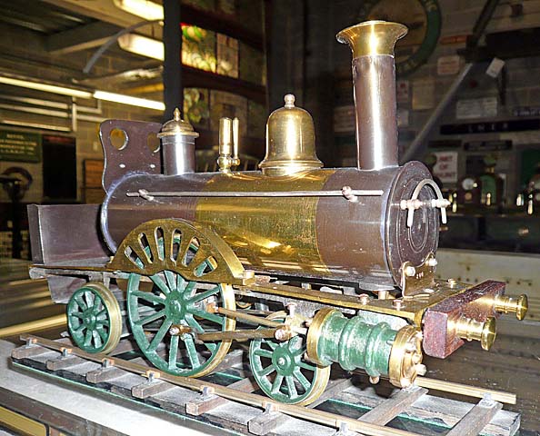 Model steam locomotive | Science Museum Group Collection