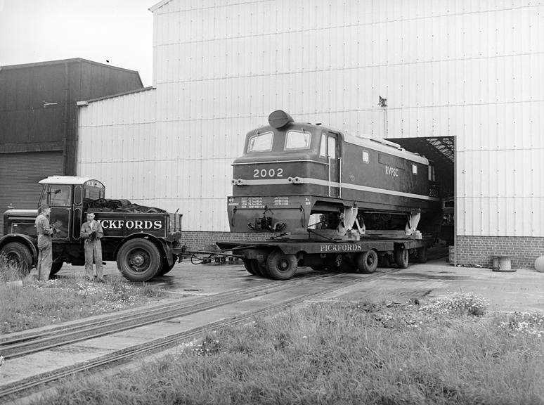 Photographs of Metropolitan-Vickers Locomotives for Brazil | Science ...