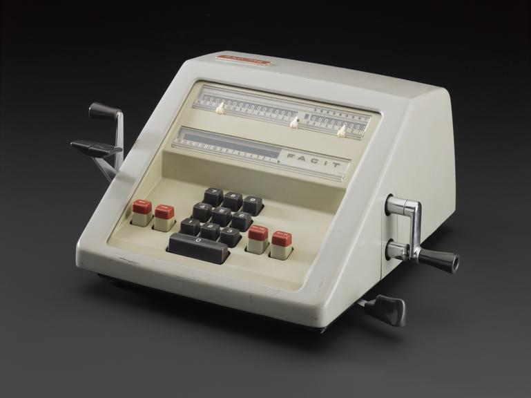 Facit manual calculating machine model CM2-16 | Science Museum Group ...