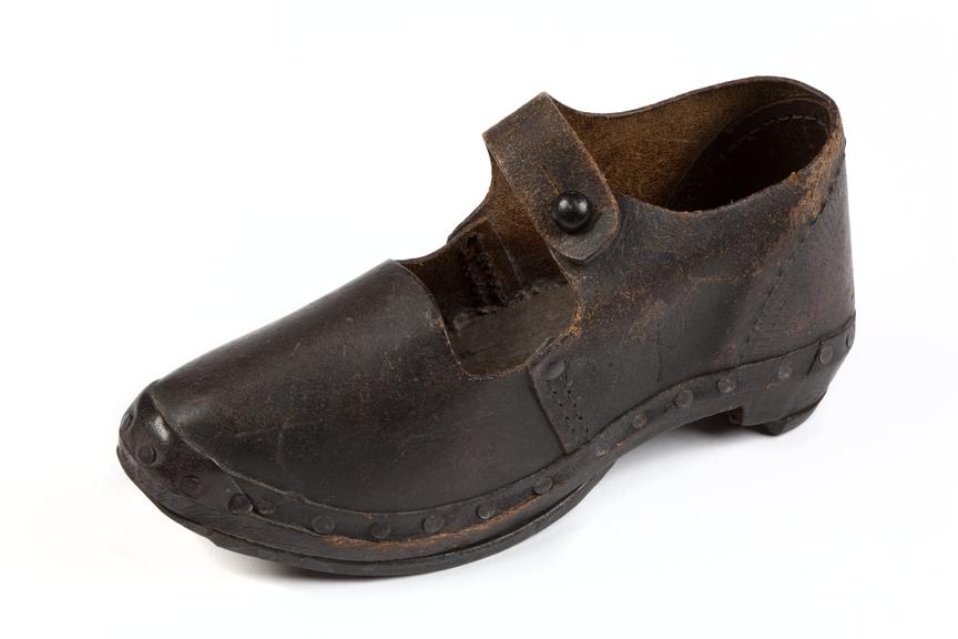 Pair of children's clogs | Science Museum Group Collection