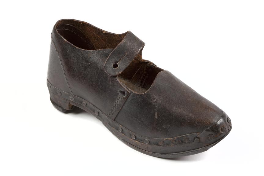 Childrens Clog | Science Museum Group Collection