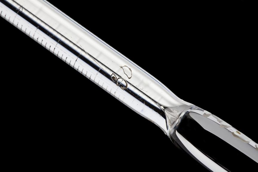 Graduated mercury thermometer | Science Museum Group Collection
