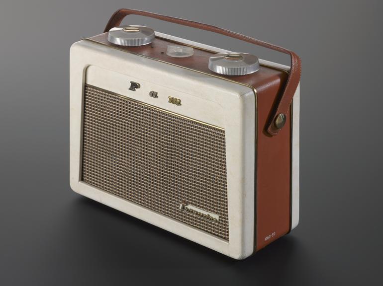 Radio receiver and components consisting of a) Pam 710 receiver ...