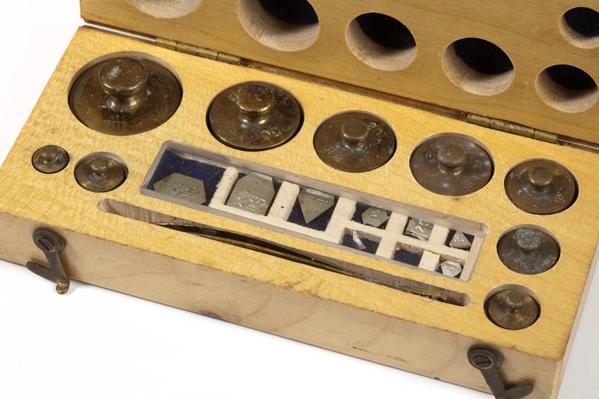Analytical Weights Set | Science Museum Group Collection