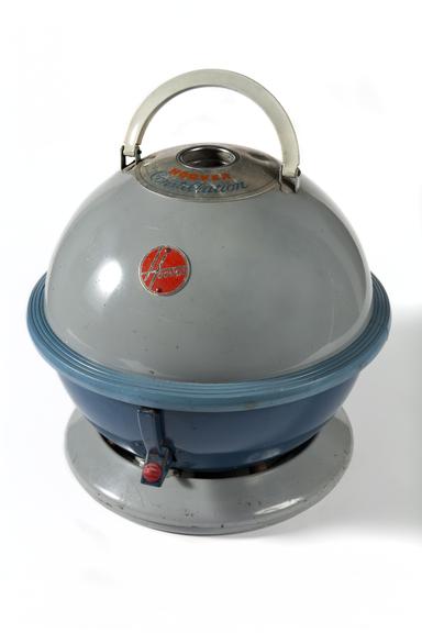 Hoover constellation vacuum cleaner with attachments | Science Museum ...