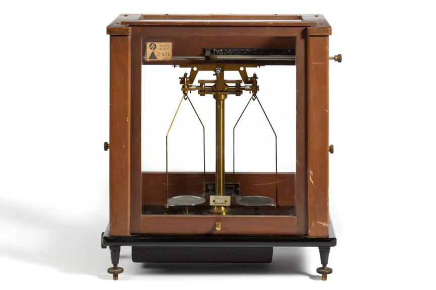 Chemical Balance | Science Museum Group Collection