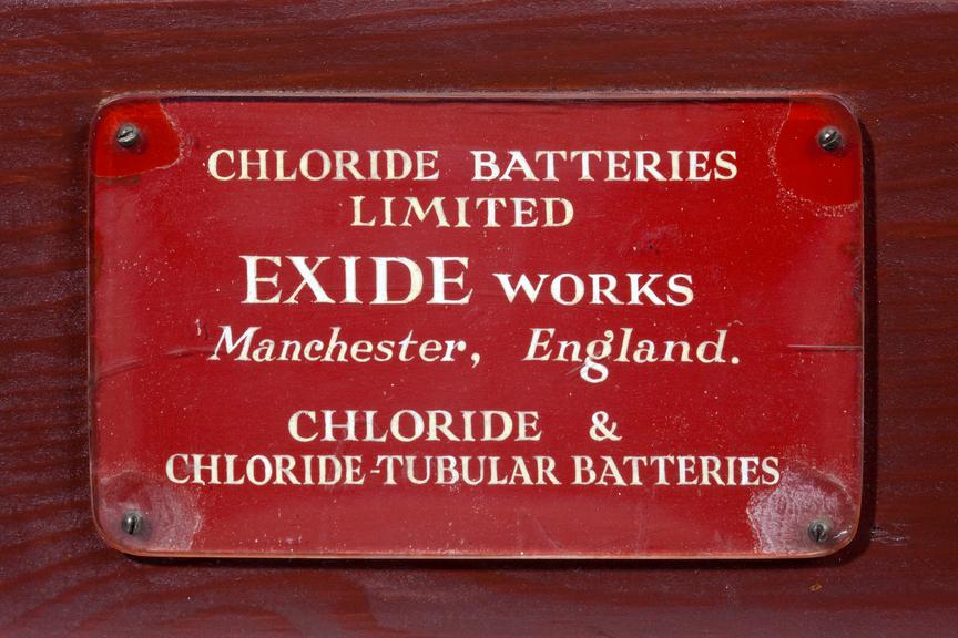 Display for Chloride Exide car batteries | Science Museum Group Collection Display for Chloride Exide car batteries | Science Museum Group Collection