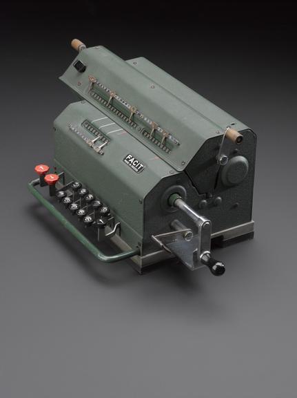 Facit model NLx manual calculating machine | Science Museum Group ...
