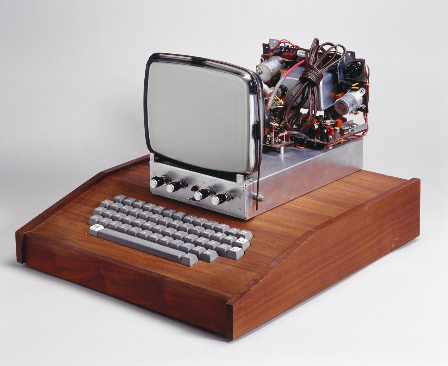 Personal Computer, model Apple I | Science Museum Group Collection