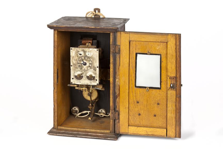 Dual-rate electricity supply meter | Science Museum Group Collection