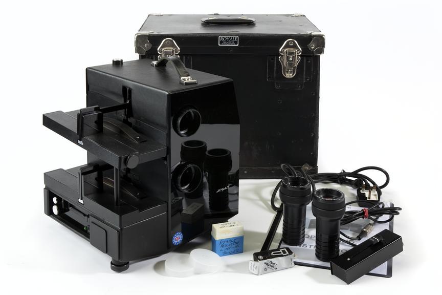 SU1 AV system 150 in a carrying case with instruction manual. Also ...