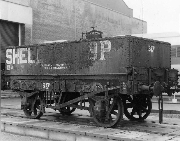 BP tank wagon | Science Museum Group Collection