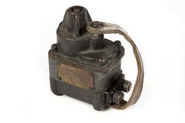 Electrical shot-firing apparatus | Science Museum Group Collection