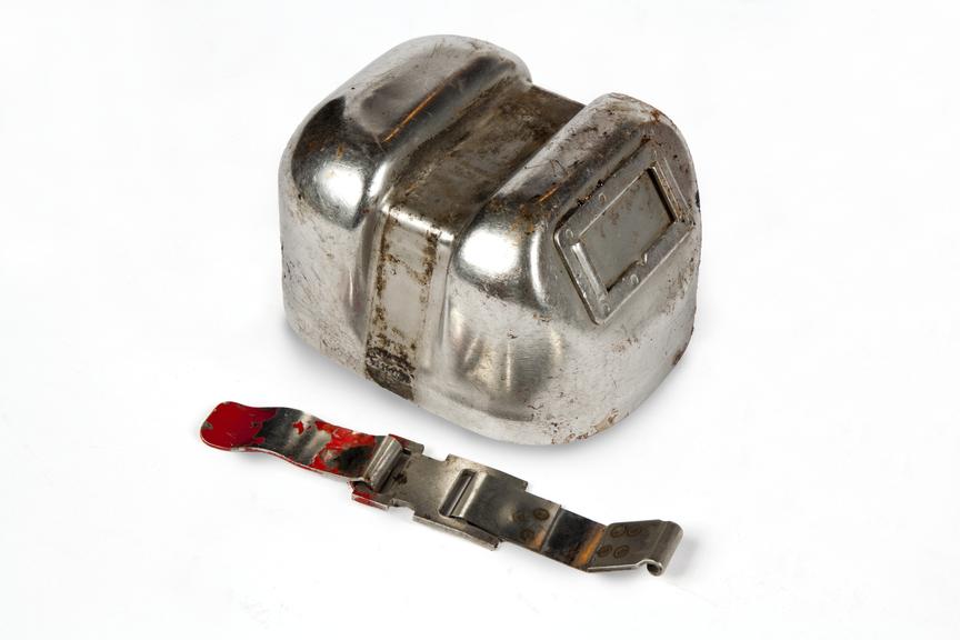 Self-Rescuer Type 265 | Science Museum Group Collection