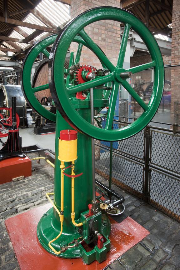 Crossley Brothers Atmospheric Gas Engine | Science Museum Group Collection