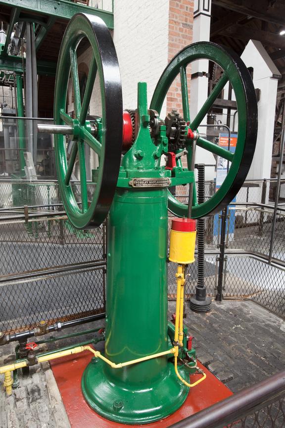 Crossley Brothers Atmospheric Gas Engine | Science Museum Group Collection