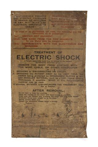 Treatment of electric shock sign | Science Museum Group Collection
