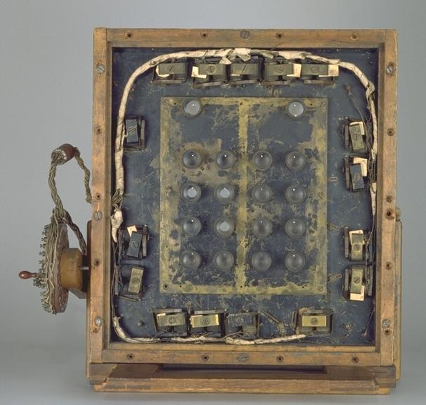 Sixteen lens cine camera by Louis Le Prince | Science Museum Group ...