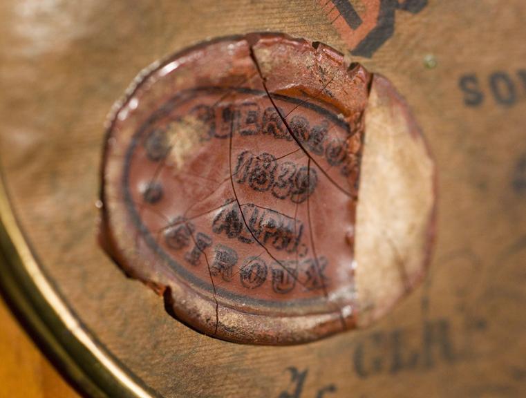 Replica of Daguerre-Giroux camera | Science Museum Group Collection