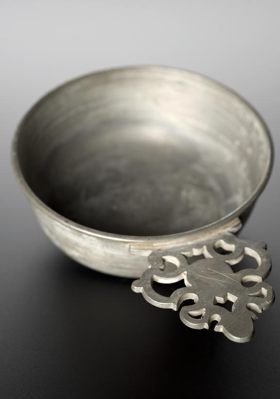 Pewter bleeding bowl, Europe, 1701-1900 | Science Museum Group Collection