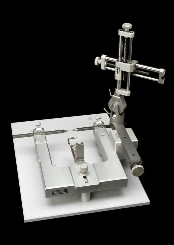 Stereotaxic unit, Chicago, United States, 1980-1999 | Science Museum ...