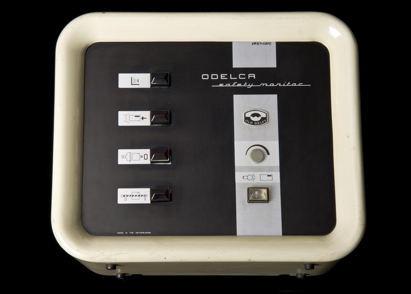 Safety monitor for use with mass miniature radiography set, Netherlands ...