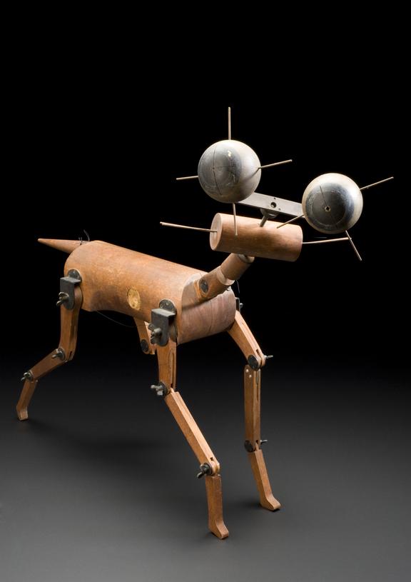Model of a cat to demonstrate reflexes | Science Museum Group Collection
