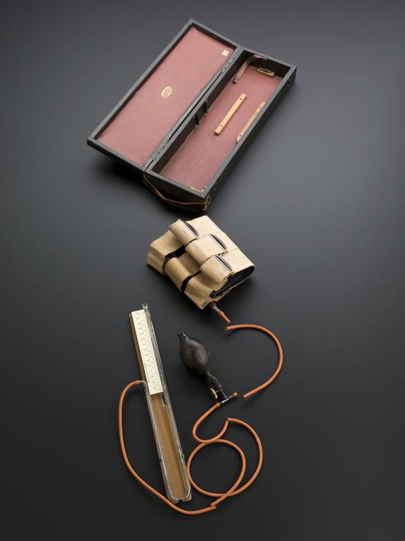Riva-Rocci-type sphygmomanomter | Science Museum Group Collection