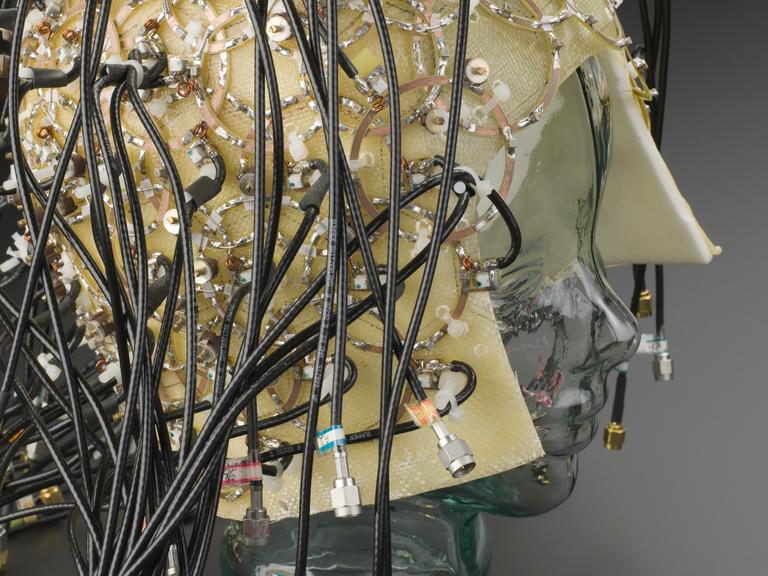 Prototype 90 channel MRI cap | Science Museum Group Collection
