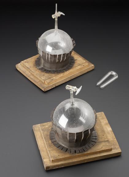 Two globes used in determining the densities of gases. | Science Museum ...