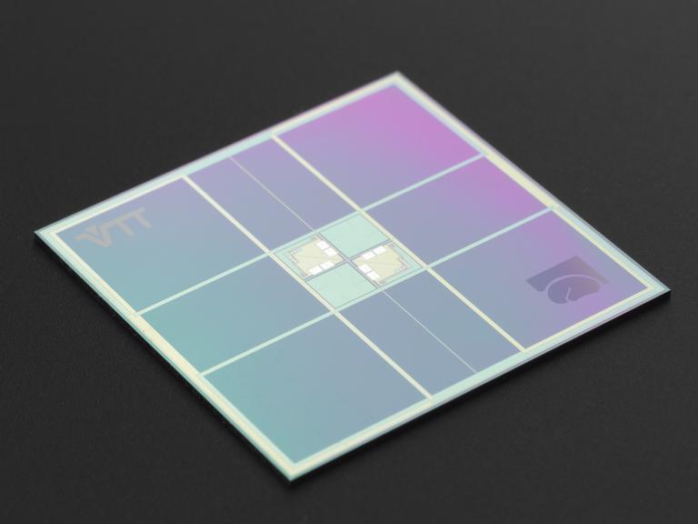 Magnetic field detectors from the first commercial magnetocephalography ...