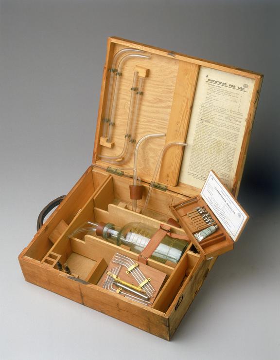 Blood transfusion apparatus believed to be designed by Oswald Hope ...