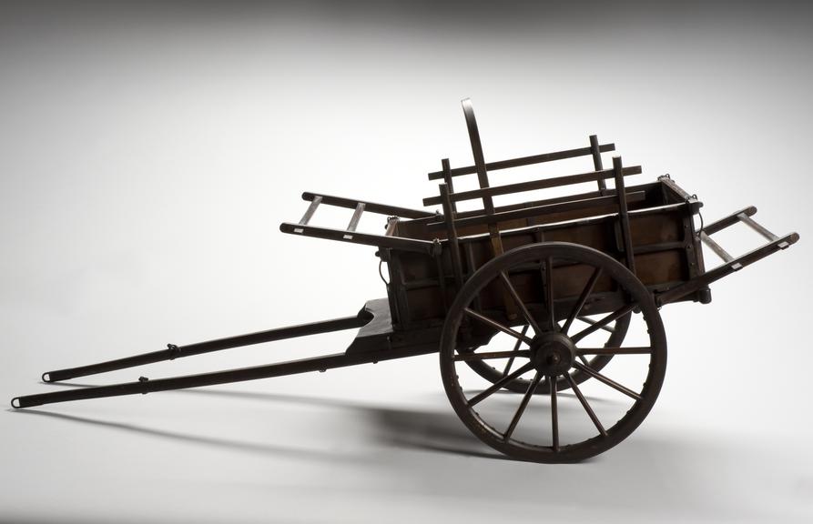Model of Prendergast's horse-drawn military ambulance, England, 1871 ...