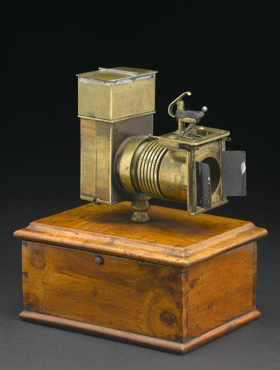 Skaife's Pistolgraph Camera | Science Museum Group Collection