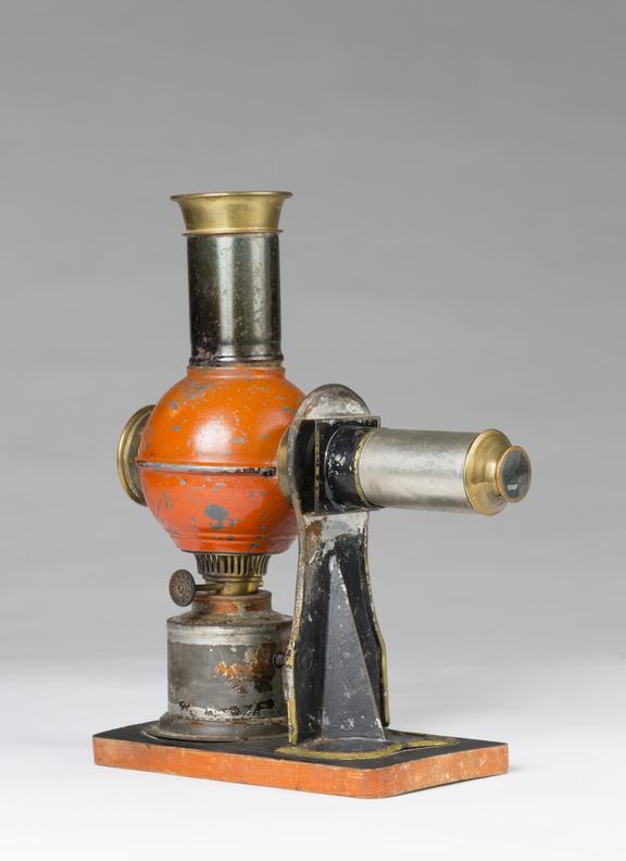 'EP' toy magic lantern | Science Museum Group Collection