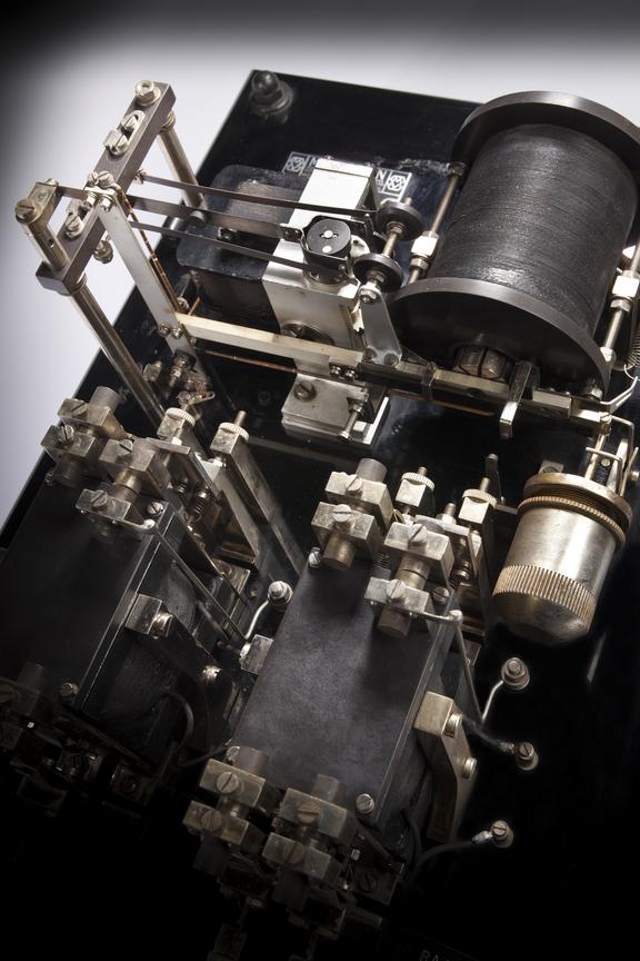 Metropolitan-Vickers Voltage Regulator | Science Museum Group Collection