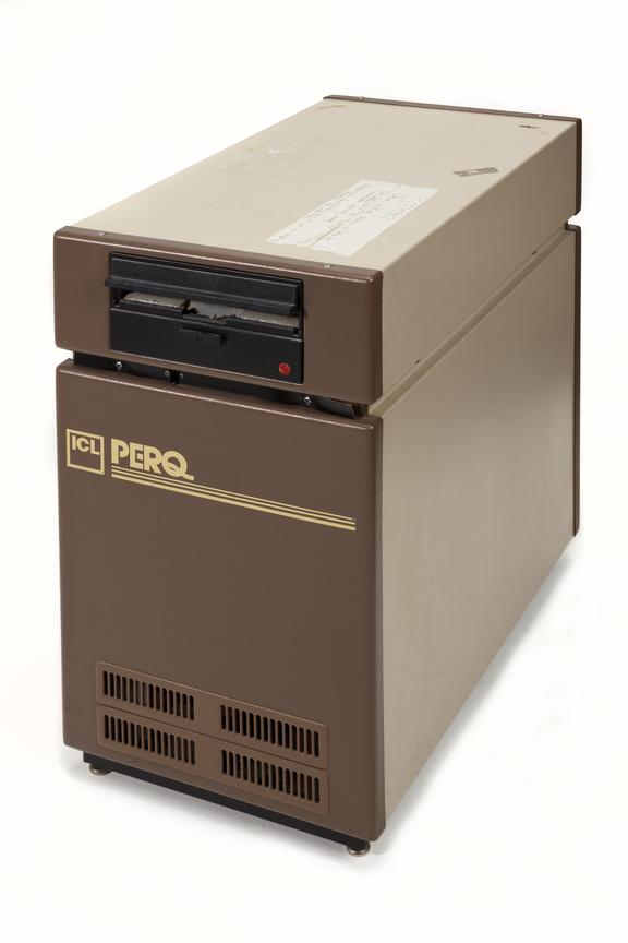 ICL Perq 1a computer with accessories | Science Museum Group Collection