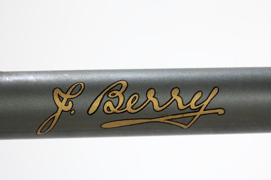 Johnny Berry Touring Bicycle | Science Museum Group Collection