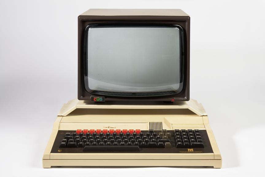 BBC Master Series microcomputer with educational software and books ...