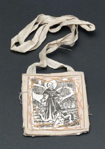 Cloth amulet, Spain, 1800-1920 | Science Museum Group Collection