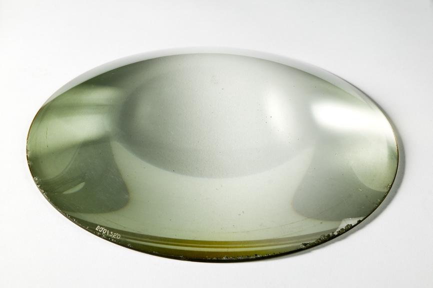 Magnifying glass lens | Science Museum Group Collection