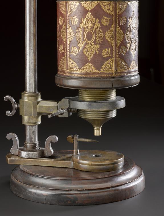 Robert Hooke type microscope and accessory | Science Museum Group ...