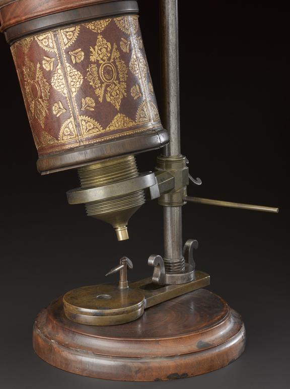 Robert Hooke type microscope and accessory | Science Museum Group ...