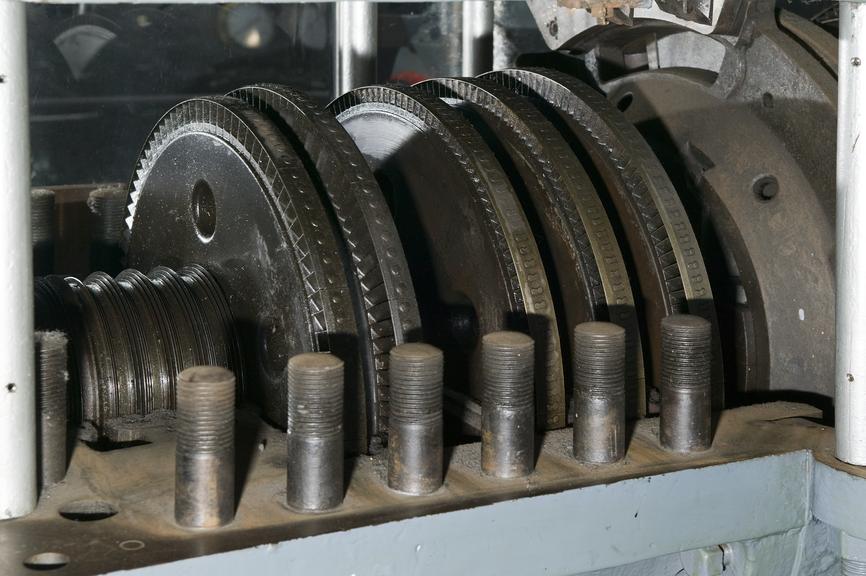 Metropolitan-Vickers Steam turbine and Generator | Science Museum Group ...