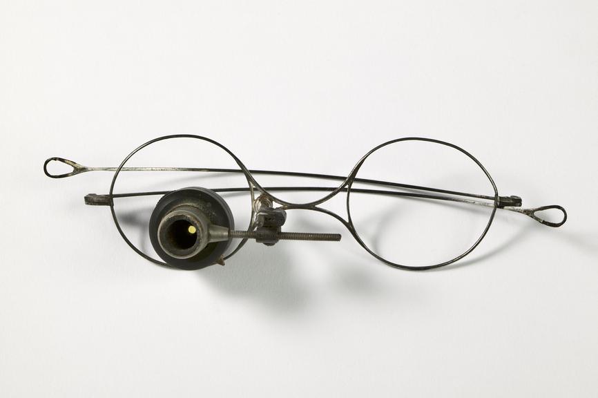 Shooting Spectacles | Science Museum Group Collection