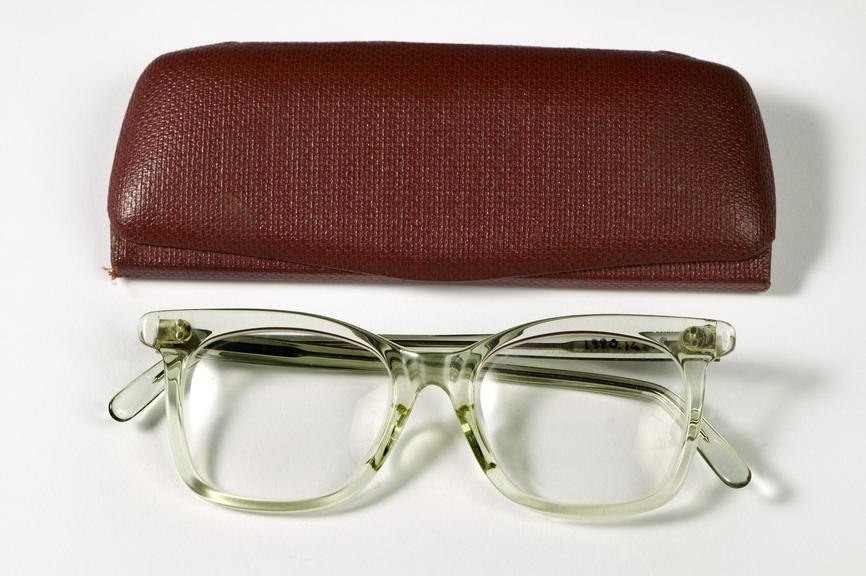 NHS Spectacles | Science Museum Group Collection